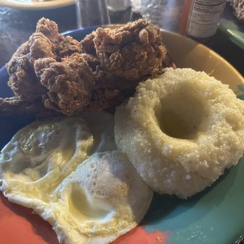 THE BREAKFAST KLUB - 4966 Photos & 6045 Reviews - 3711 Travis St ...