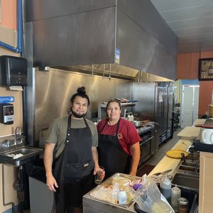 BAY COOKS - 43 Photos & 45 Reviews - 99 N Walworth Ave, Williams Bay ...