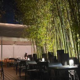 RONTOMS - Updated June 2025 - 259 Photos & 521 Reviews - 600 E Burnside ...