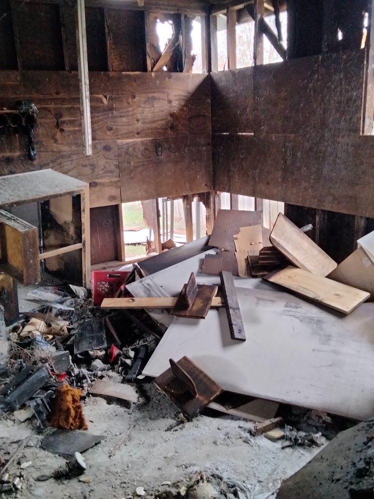 COMMANDO JUNK REMOVAL & HAULING - Updated April 2025 - 37 Photos - 502 ...