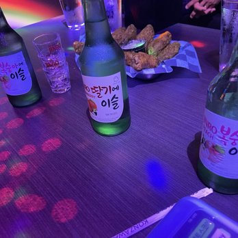 ECHO BOX - Updated December 2025 - 63 Photos & 35 Reviews - 1633 Q St ...