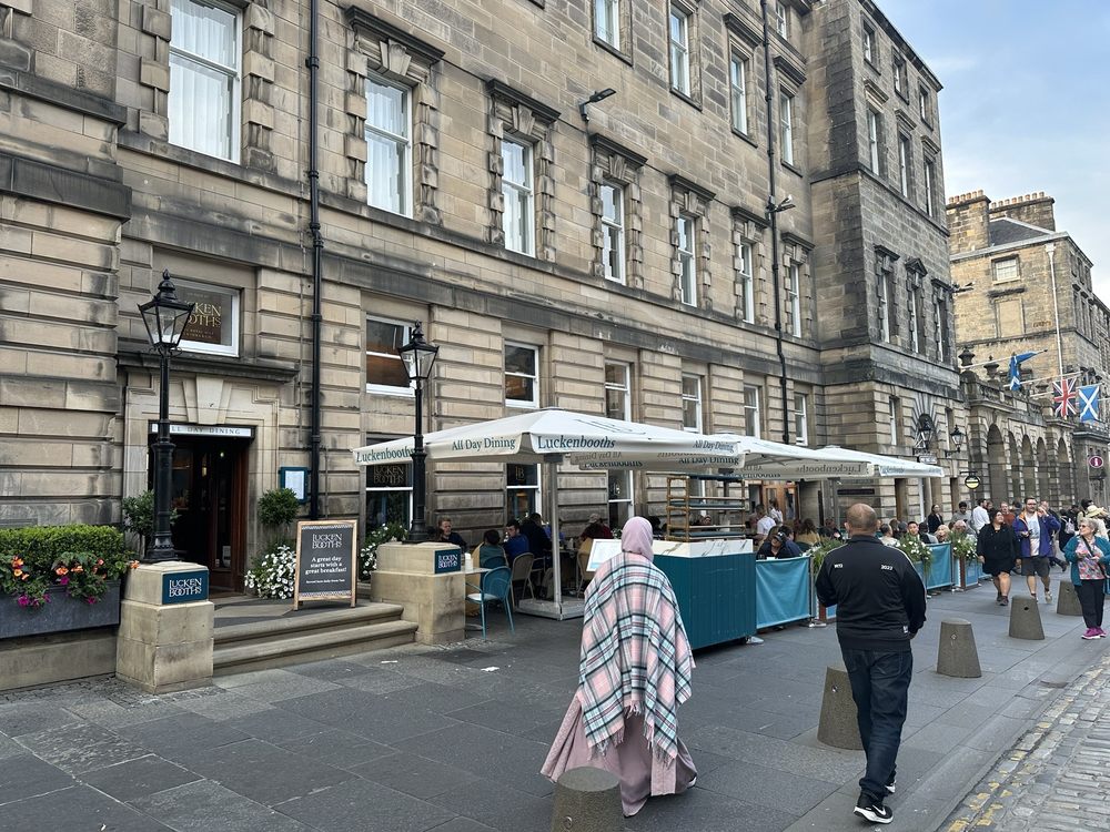 THE LUCKENBOOTH - Updated April 2025 - 14 Photos - 215 High Street, Edinburgh, United Kingdom ...