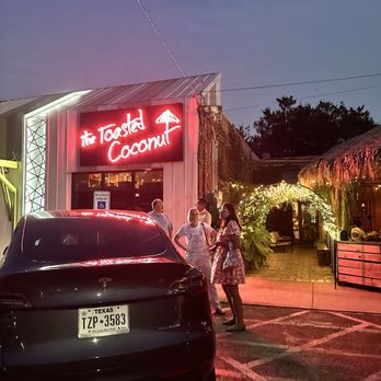 THE TOASTED COCONUT - Updated October 2024 - 1236 Photos & 483 Reviews ...