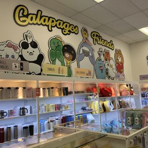 KPOP MERCH BY CHOC CHOC - Updated October 2025 - 10 Photos - 608 W ...