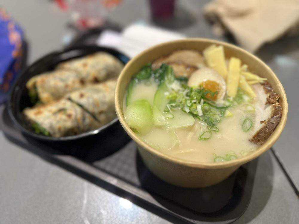 MASTER GAN NOODLE & DUMPLINGS - Updated July 2025 - 37 Photos & 25 ...