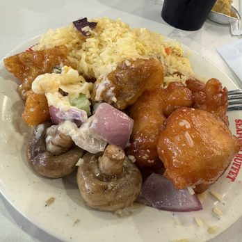 FLAMING SEAFOOD BUFFET - Updated November 2025 - 281 Photos & 215 ...