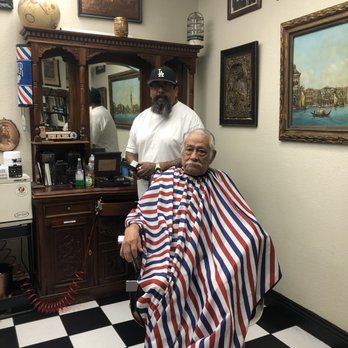 CUSTOM CUTS BARBER SHOP - Updated July 2025 - 186 Photos & 352 Reviews ...
