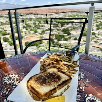 CLIFFSIDE RESTAURANT - Updated October 2024 - 902 Photos & 895 Reviews ...