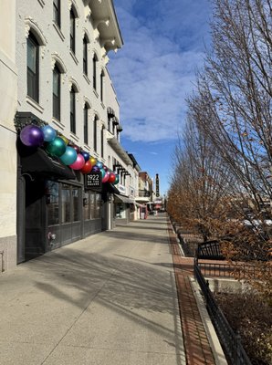 1922 ON THE SQUARE - Updated June 2025 - 69 Photos & 66 Reviews - 10 N ...