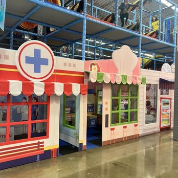 UPTOWN JUNGLE FUN PARK - Updated September 2025 - 18 Photos & 19 ...