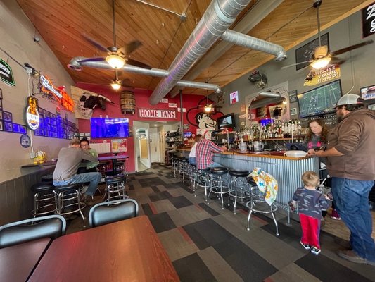 BROKEN BOW LEGENDS NEIGHBORHOOD GRILL - Updated December 2025 - 19 ...