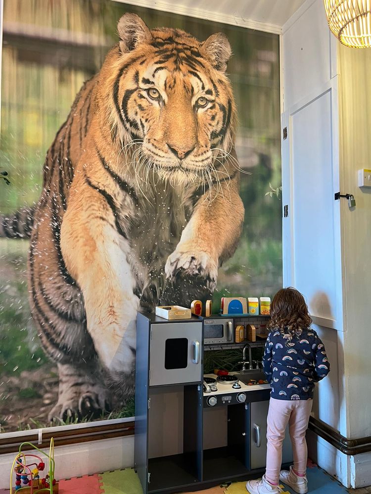 ISLE OF WIGHT ZOO - Updated March 2024 - 13 Photos - Yaverland Rd ...