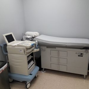 ANGELA ADELMAN, MD - Internal Medicine - 1624 W Olive Ave, Burbank, CA ...