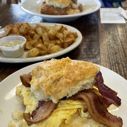 MAVERICK BISCUIT - 46 Photos & 38 Reviews - Comfort Food - 2818 Wade ...