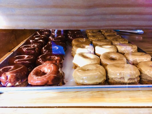 SLODOCO DONUTS in 793 E Foothill Blvd, San Luis Obispo, California ...