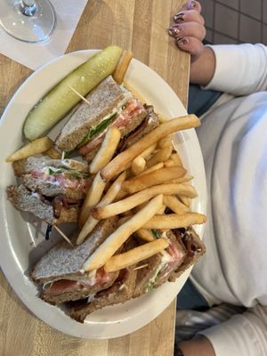 BISTRO ON THE GLEN - Updated December 2024 - 76 Photos & 72 Reviews ...