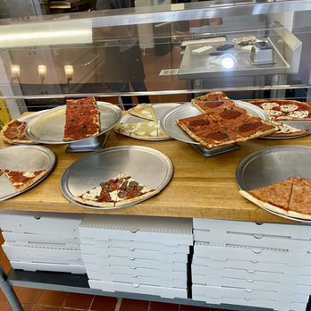 PIE LIFE PIZZERIA - Updated January 2026 - 56 Photos & 49 Reviews - 541 ...