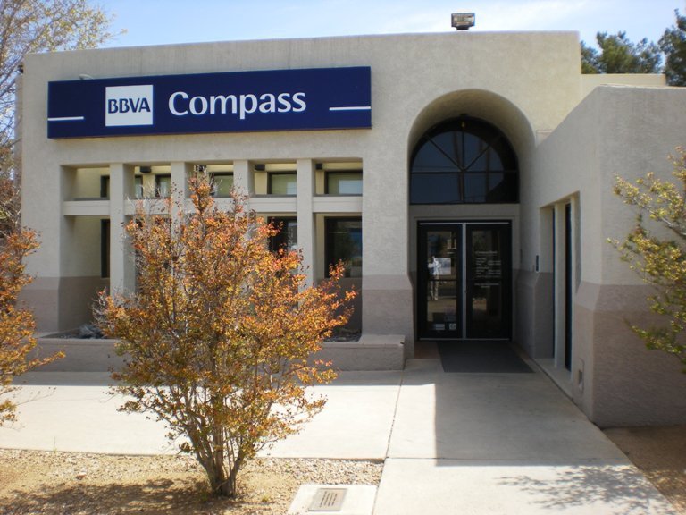 BBVA COMPASS - Updated December 2025 - 211 S Carmichael Ave, Sierra ...