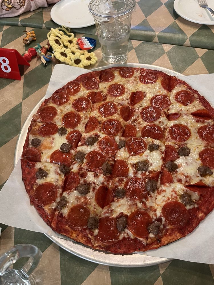 STARLITE PIZZA - Updated December 2025 - 26 Photos & 36 Reviews - 932 E ...