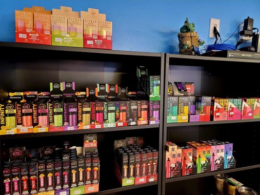 HAPPY DAZE SMOKE SHOP - Updated November 2025 - 22 Photos - 3432 ...