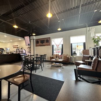 MAYALU COFFEE - Updated July 2025 - 26 Photos & 19 Reviews - 4226 Fleur ...