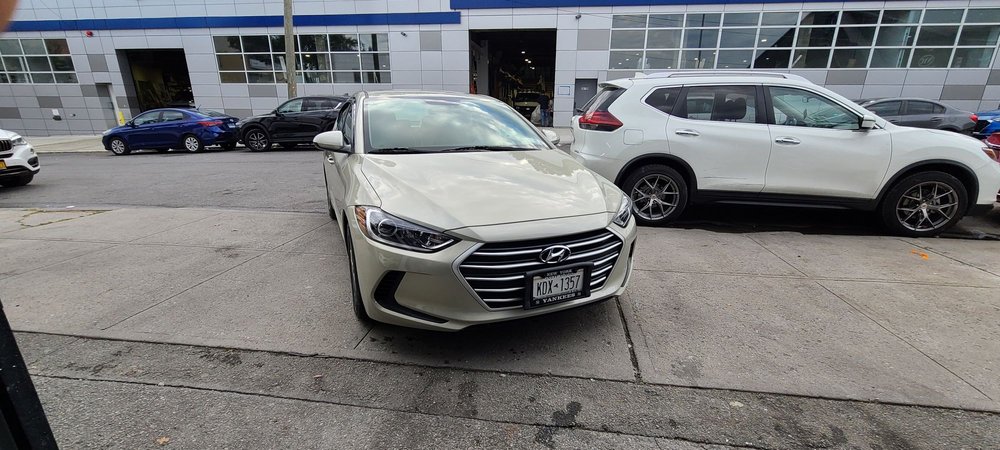 Dean's Expert Auto Body, Woodside | Roadtrippers