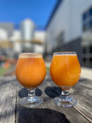 TRACK 7 BREWING - NATOMAS - CLOSED - Updated June 2025 - 1148 Photos ...