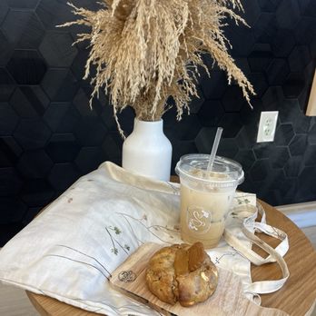 BUT FIRST COFFEE SHOP - Updated May 2024 - 123 Photos & 55 Reviews ...