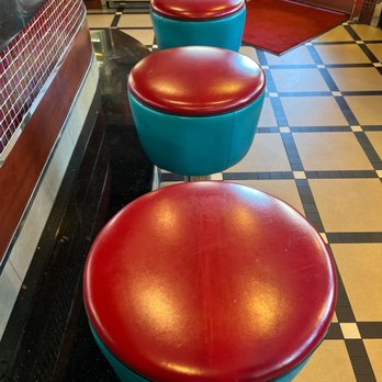 QUAKER DINER - Updated January 2026 - 90 Photos & 84 Reviews - 7241 ...