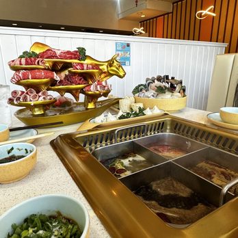 SEVENTEEN HOT POT - Updated October 2024 - 238 Photos & 62 Reviews ...