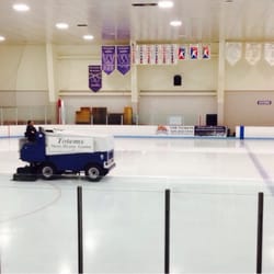 Best Ice Skating Places Near Me - April 2021: Find Nearby Ice Skating ...