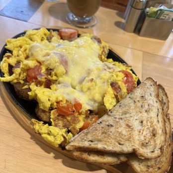 MOUNTAINSIDE CAFE - Updated April 2025 - 235 Photos & 158 Reviews - 251 ...