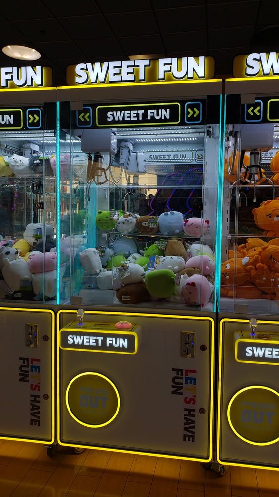 K-POP GAMES - Updated October 2025 - 24 Photos & 11 Reviews - 400 ...