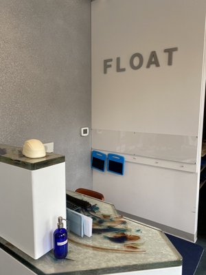 FLOAT MILWAUKEE - Updated November 2025 - 62 Photos & 50 Reviews - 211 ...