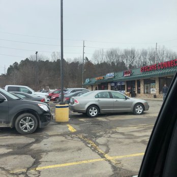 LOONEY BAKER - 13 Photos & 27 Reviews - 2948 E Highland Rd, Highland ...