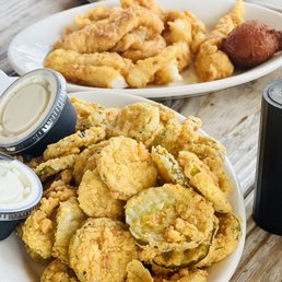 SKIPPER’S FISH CAMP - Updated December 2025 - 837 Photos & 744 Reviews ...