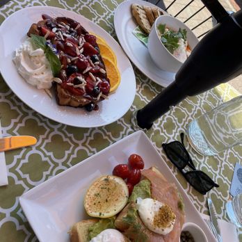 THE LEMON TREE - Updated June 2024 - 667 Photos & 522 Reviews - 718 NW ...