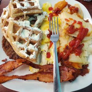 KELLY’S - Updated December 2025 - 90 Photos & 130 Reviews - 3303 ...