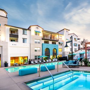 HOMECOMING AT EASTVALE - 64 Photos & 156 Reviews - Apartments - 5464 ...