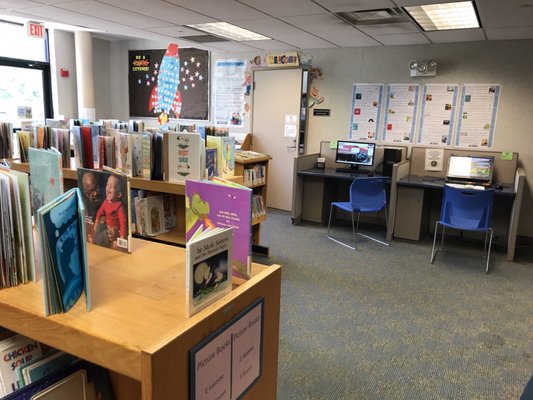 STERLING HEIGHTS PUBLIC LIBRARY - Updated December 2025 - 20 Photos ...