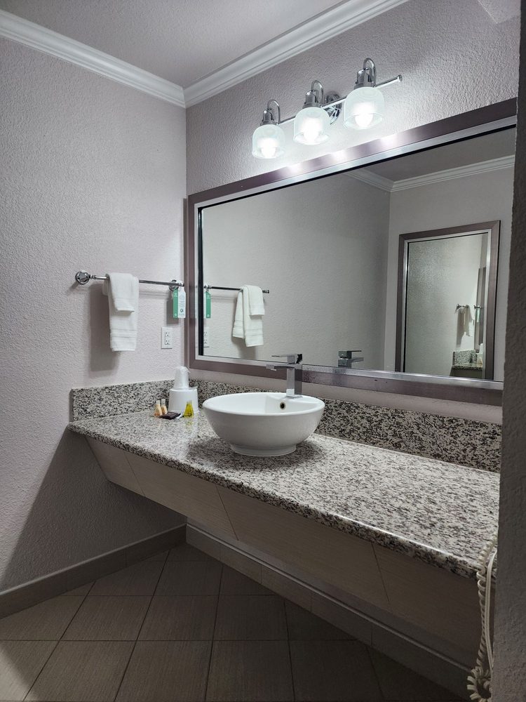 DEATH VALLEY INN & RV PARK - Updated February 2025 - 40 Photos & 77 ...