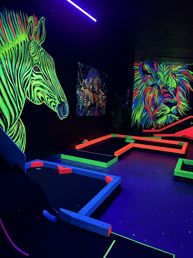LET’S GLOW MINI GOLF - Updated May 2024 - 731 N Columbia Center Blvd ...