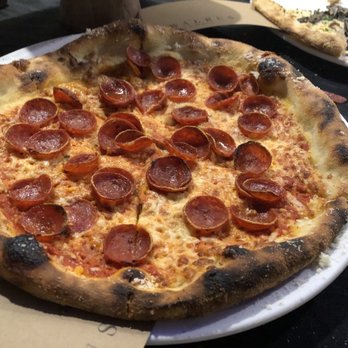 WALRUS PUB & BEER HALL - Updated December 2025 - 160 Photos & 93 ...