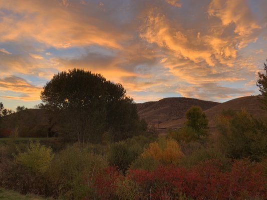 SHADOW VALLEY GOLF COURSE - Updated November 2025 - 10 Photos & 24 ...