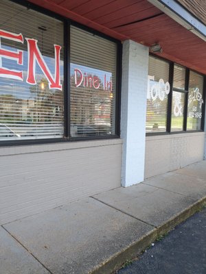 UPLAND DINER - Updated December 2025 - 108 Photos & 86 Reviews - 1000 ...