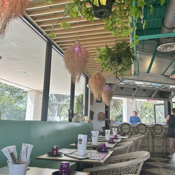 FLORENCE AND THE SPICE BOYS - Updated November 2024 - 129 Photos & 141 ...