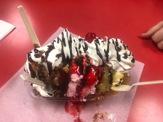 CHECKERS GRILL & GROCERY - Updated October 2025 - 1905 W Academy St ...