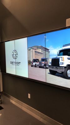 DAIMLER TRUCK NORTH AMERICA - Updated December 2025 - 21 Photos - 4555 ...