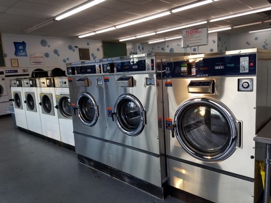 DRIP N DRY LAUNDROMAT - Updated October 2025 - 17 Photos & 13 Reviews ...