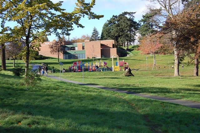 VICTORIA WEST COMMUNITY CENTRE - Updated December 2024 - 521 ...